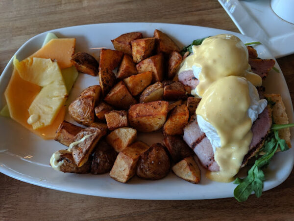 Exploring the Best of Kitchener-Waterloo Food - KWMotion